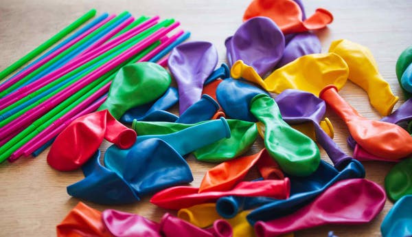 Balloon on a string rocket | Genesis NZ