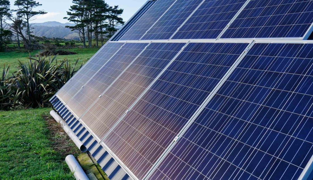 Renewable electricity from solar photovoltaic cells | Genesis NZ
