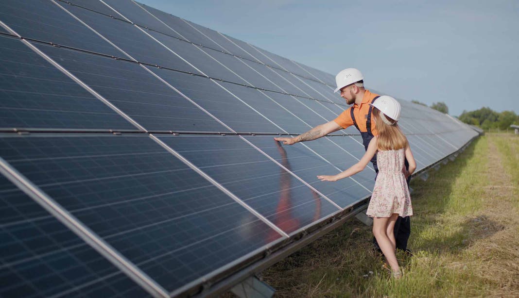 Discovering solar PV technology | Genesis NZ