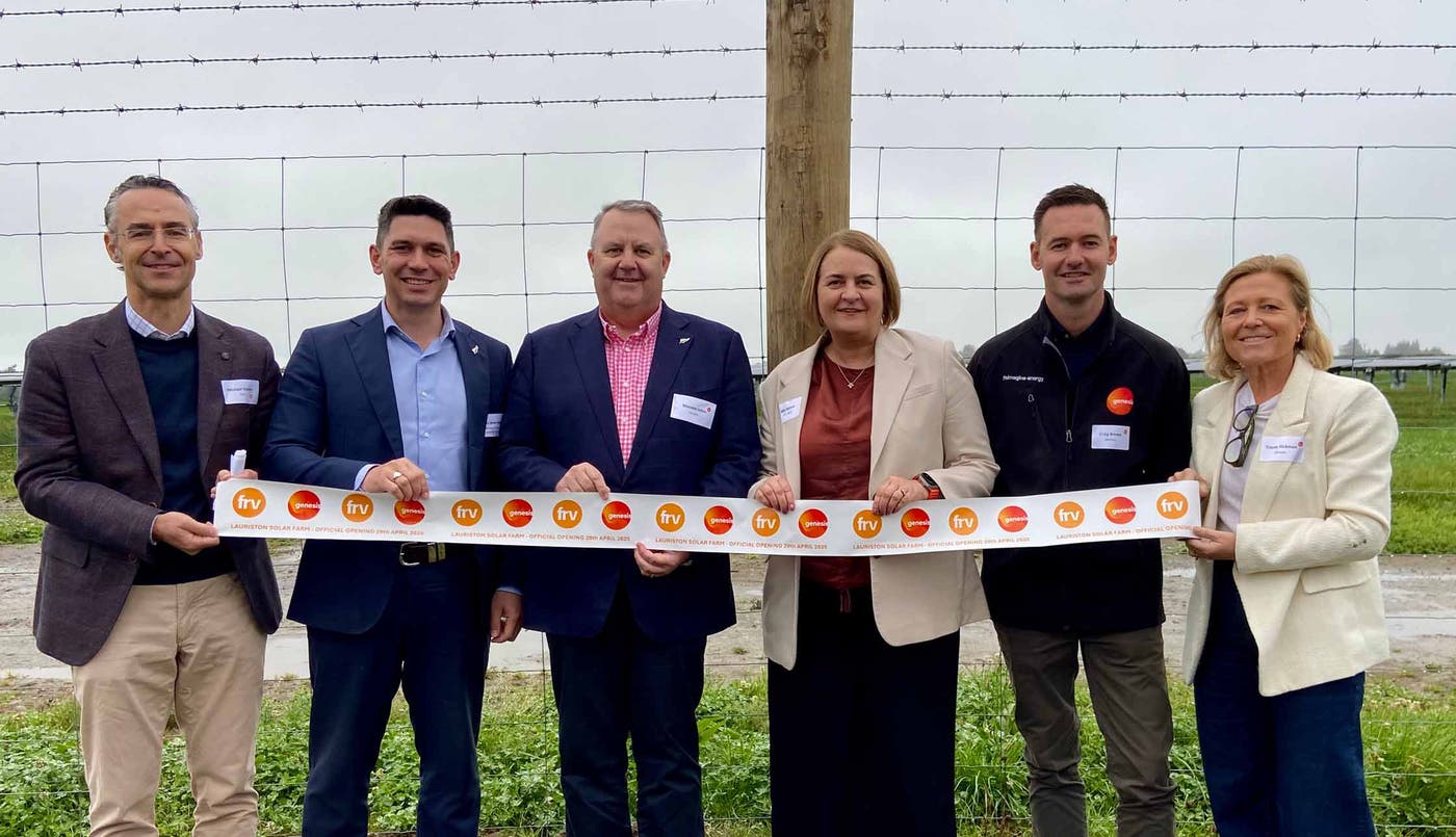 From left, Michael Steiner (FRV), South Island Minister and local MP ...